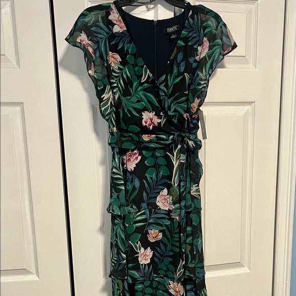 Ignite | Dresses | Ignite Brand Floral Dress Size 6 | Poshmark
